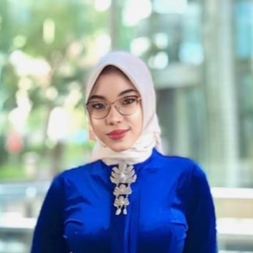 Brigitha - Guru matematika - 80000 Rp / jam