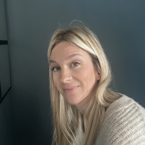 Suzanne - English tutor - $20/h