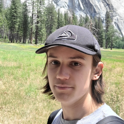 Alex - Sydney, : Computer science student and have been rock climbing ...