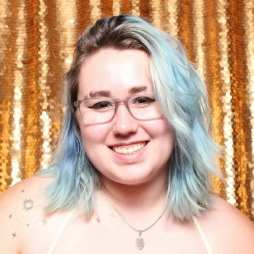 Callie - Washington, : - Computer science student teaches different ...