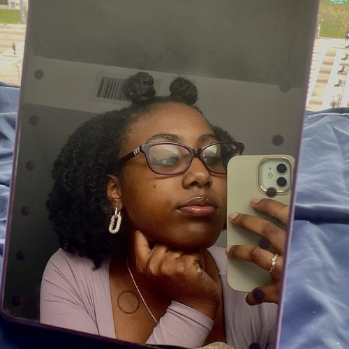 Cynthia - French tutor - 59£/h - 7 reviews