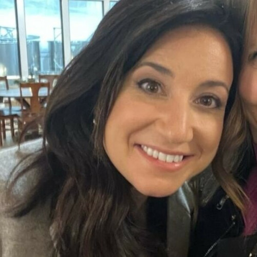 Jennifer - English tutor - 392$/h