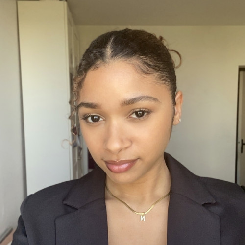 Naomé - Prof d'aide aux devoirs - 19CHF/h