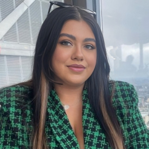 Zara - Computer programming teacher - ₹2858/h