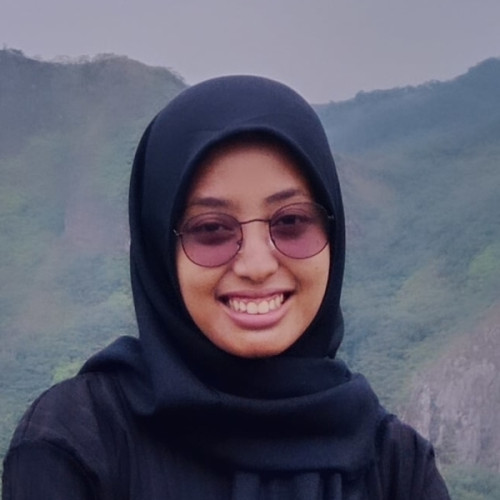 Anasha - Guru matematika - 45000 Rp / jam