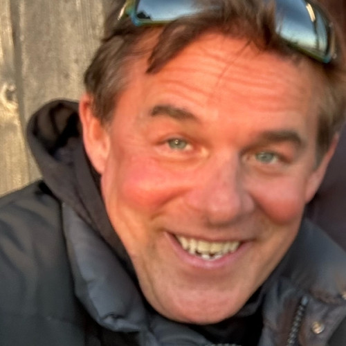 Allan - English tutor - $61/h