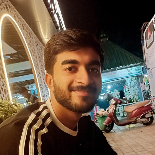 Nikhil - Maths tutor - 65$/h