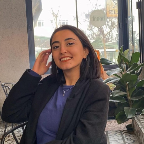 Selcan - Almanca öğretmeni - 10 TL/saat