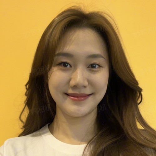 Shirley - Chinese tutor - 444$/h