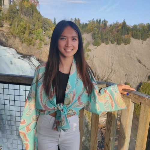 Alice - French tutor - $50/h