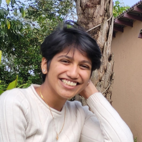 Sharvari - Computer programming tutor - RM24/h