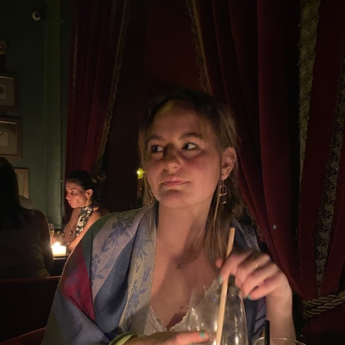 Ellen - French tutor - 26$/h