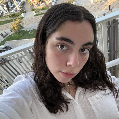 Elizabeth - Insegnante di aiuto compiti a Bergamo - 10€/ora