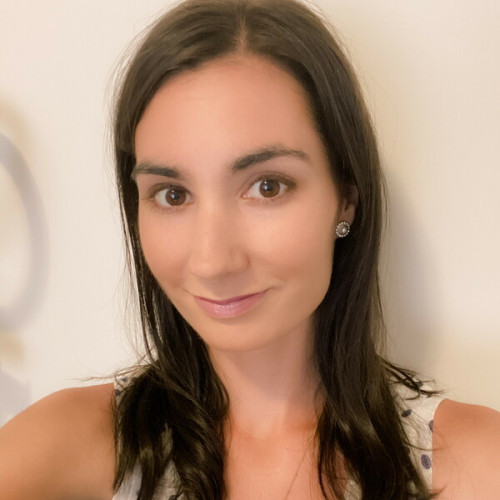 Ashley - English tutor - 15$/h