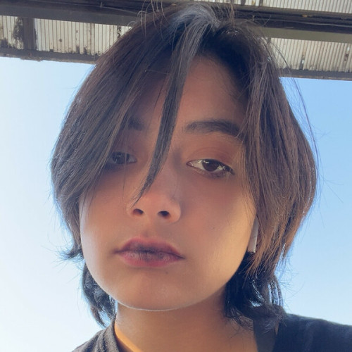 Avery - Drawing tutor - 443$/h - 2 reviews