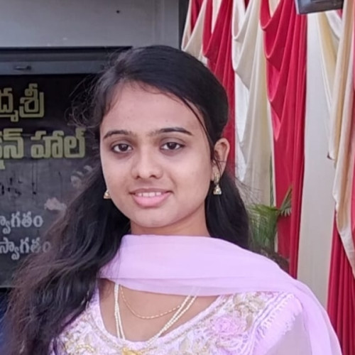 Varshini - Mathematics tutor - 12$/h