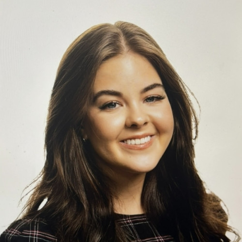 Anna - Mathematics tutor - 19$/h