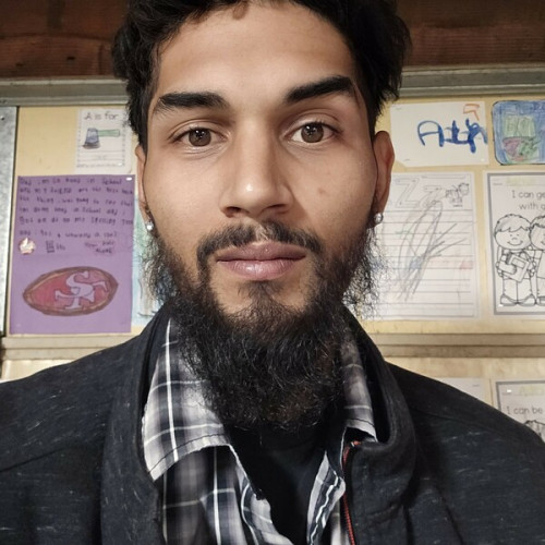 Christian - Mathematics tutor in Moreno Valley - 14$/h - 1 reviews