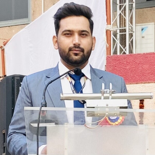 Vishal - Mathematics tutor - 8$/h