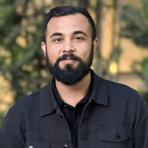 Amit - Economics teacher in Bengaluru - ₹1000/h