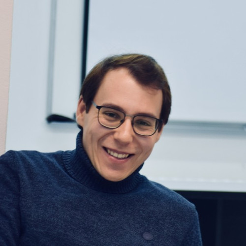 Iván - Mathematics tutor - 18$/h - 2 reviews