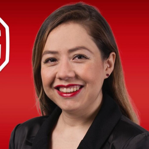 Kenia Elizabeth - Profe de inglés - S/43/h