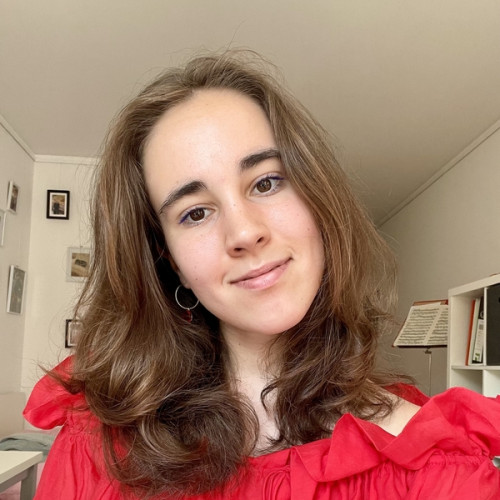 Christine - Mathelehrer in München - 25€/h