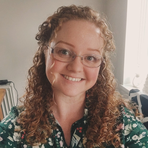 Hannah - Sign language tutor in Bournemouth - 22£/h - 5 reviews