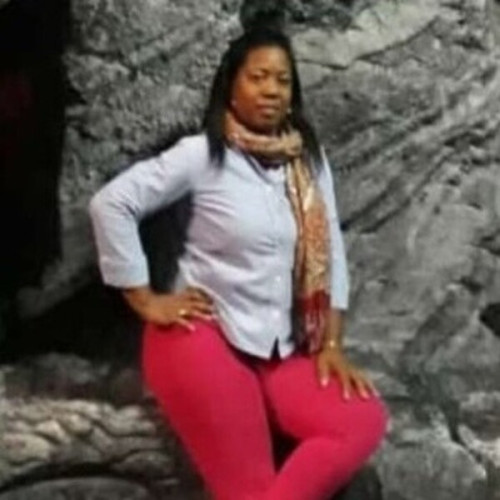 Leyani - Profesor de ayuda con la tarea - $309/h