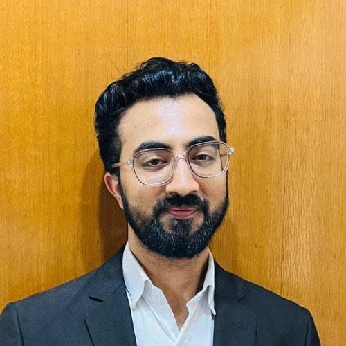 Divesh - Maths tutor - RM120/h