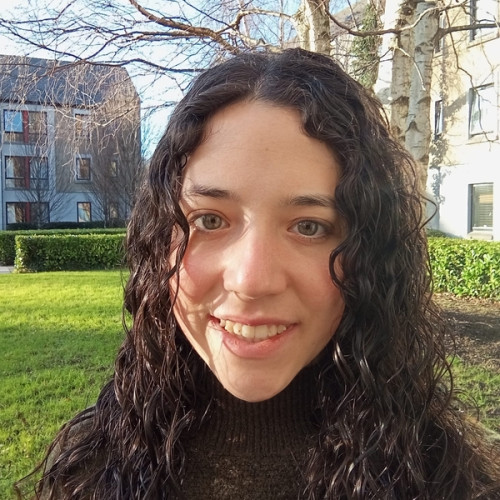 Judith - Spanish tutor - 740$/h