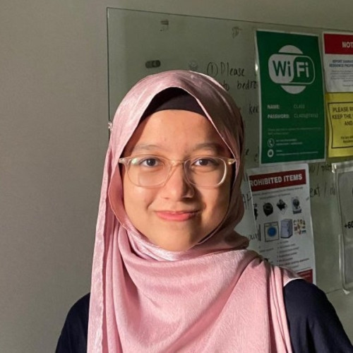 Iris - English tutor - 5£/h