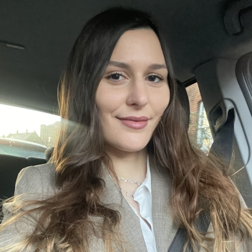 Eva - Mathematics tutor - 27$/h