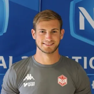 Benjamin - Football coach in London - 40£/h - 13 reviews