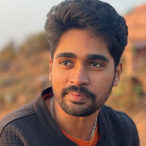 Dhanush - Computer programming tutor - $24/h - 6 reviews