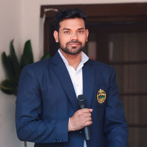 Jitendra - Computer Programming teacher - R329/h - 1 reviews - 1 students accompanied