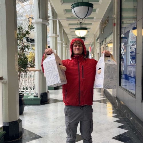 Viktor - Physics tutor - $30/h