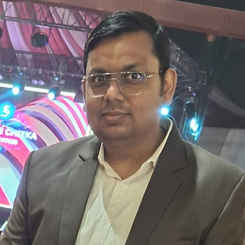 Ashish - Python tutor - 17$/h