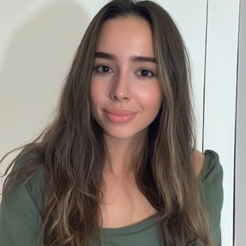 Gia - ESOL tutor - 22£/h