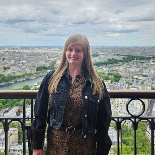 Jess - English teacher - ₹2990/h