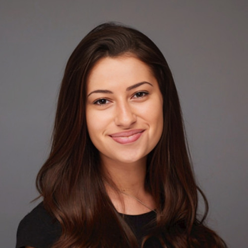 Riya - Python teacher - ₹2553/h