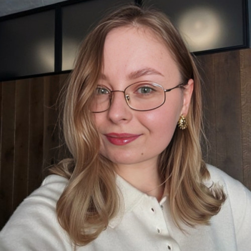 Sienna - Guitar teacher - ₹2988/h