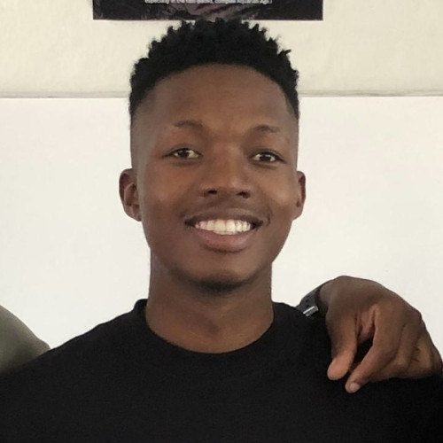 Kamogelo - English tutor - 11£/h - 1 reviews