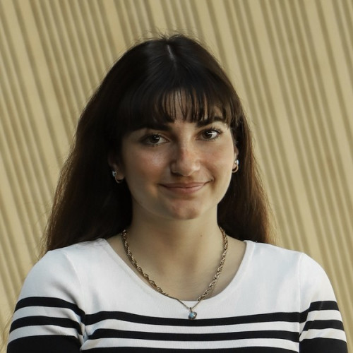 Danaé - Prof d'anglais - 27€/h - 1 élèves accompagnés