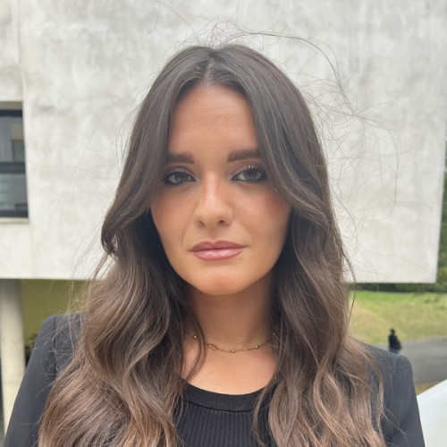 Tracy - Paris 19e,Paris : Diplômée d’un Master 1 Droit notarial, je ...