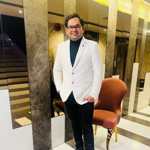 Aveek - C teacher in Gurugram - ₹1500/h