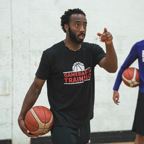 Daniel - Basketball coach in London - 75£/h - 25 reviews