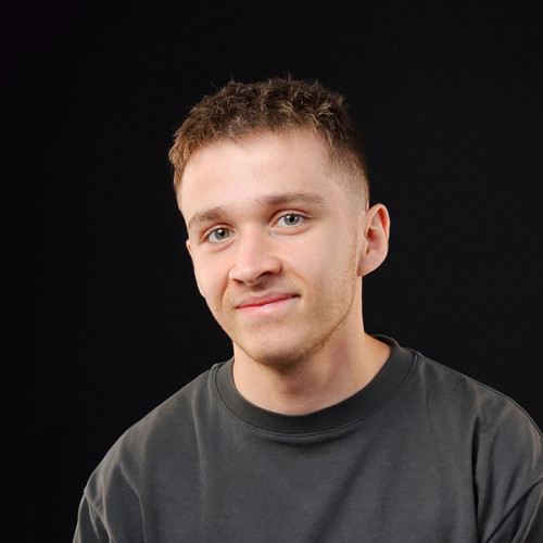 Pierre - Prof de tennis de table à Paris - 30€/h - 3 élèves accompagnés