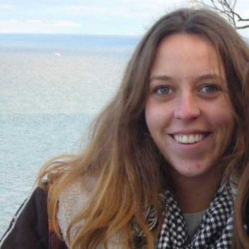 Alice - French tutor - 41$/h - 21 reviews