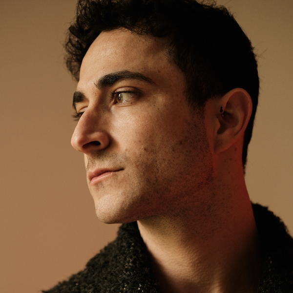 Dan - Paris 8e, : • Israeli French & South African Actor/Director • Ex ...